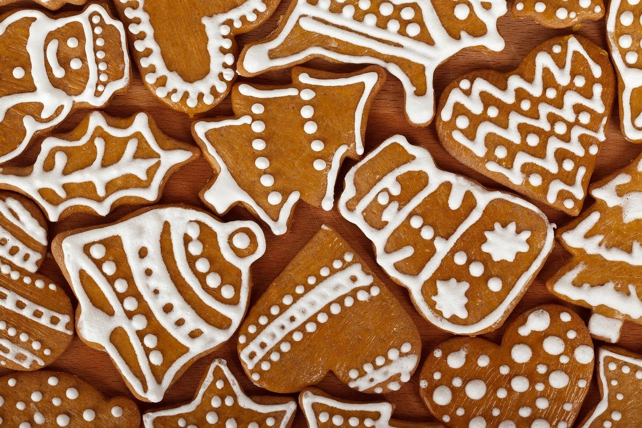 Holiday treats around the globe - Back to the Passport