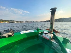 Review: Seattle's Lake Union Hot Tub Boats - Back to the Passport